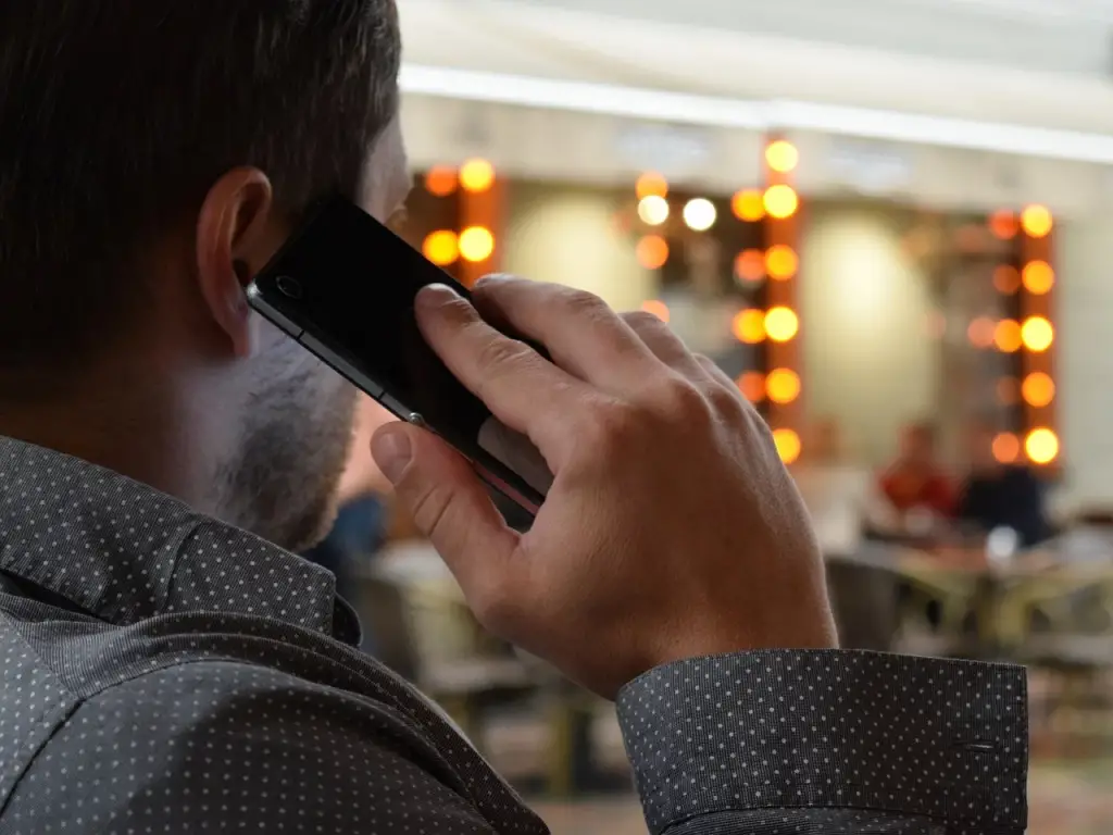 Fix: I Can’t Call a Specific Phone Number, but They Can Call Me? - Tech ...